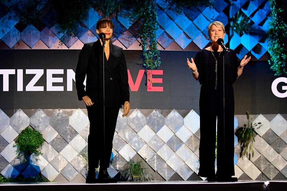 Jennifer Jones, Presidete eletto del RI, annuncia l'impegno di 97 ...