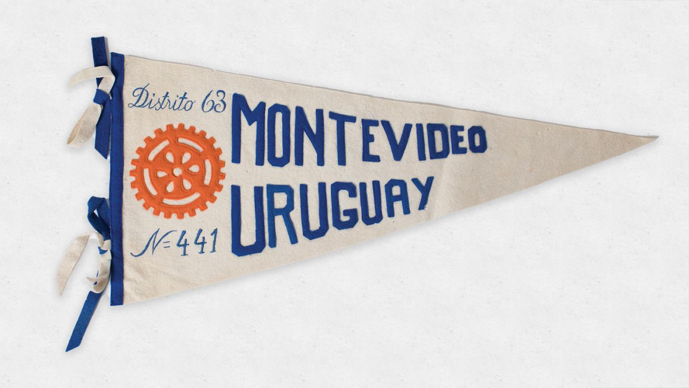 Club banner exchanges showcase local flair, global friendship | Rotary ...
