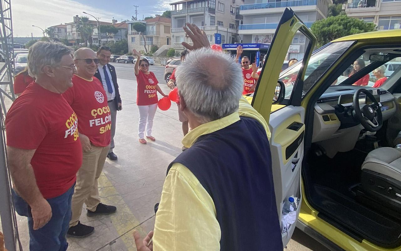 Keep the Buzz going to fight polio | Rotary International