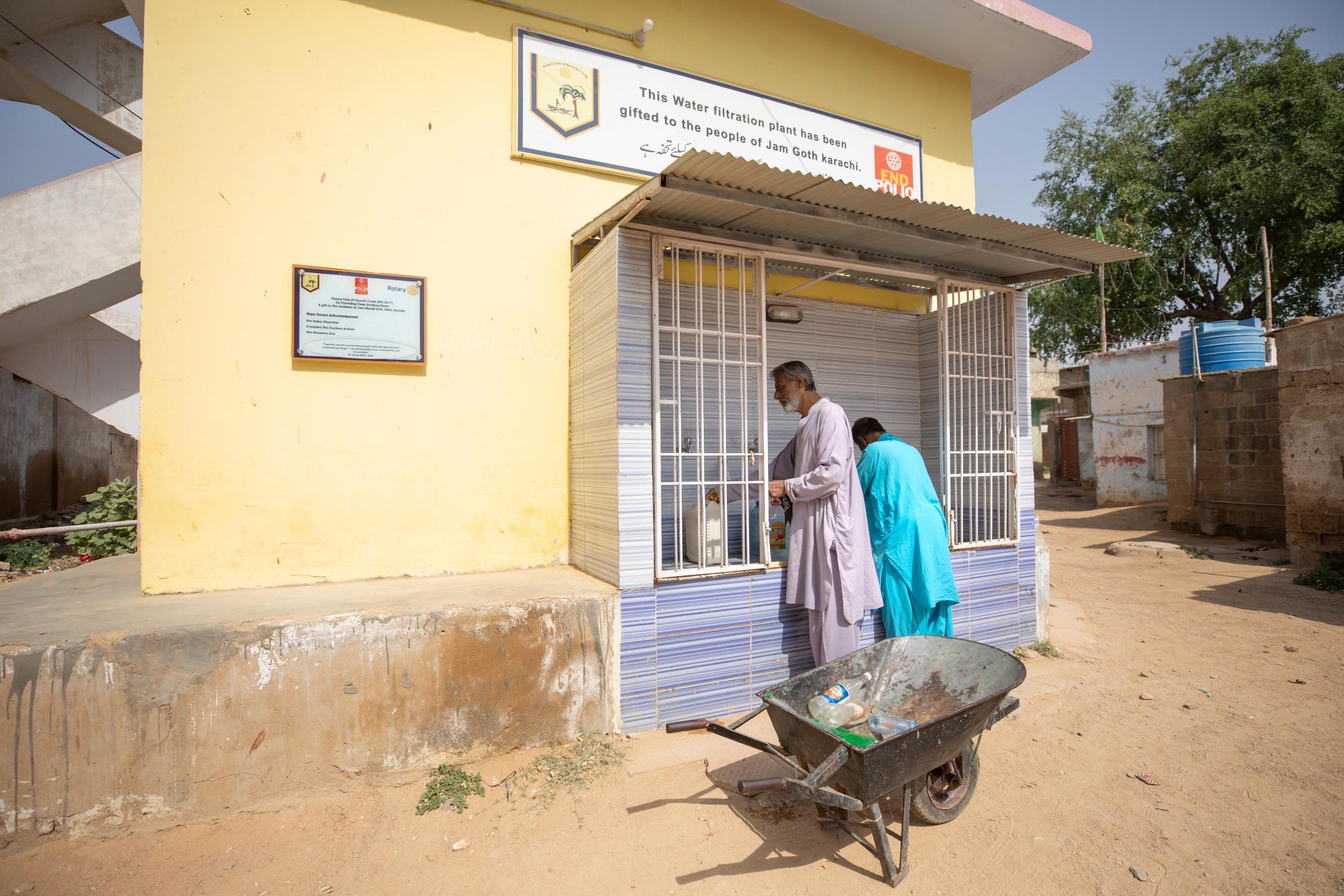 PolioPlus is engaging reluctant communities by addressing basic needs ...