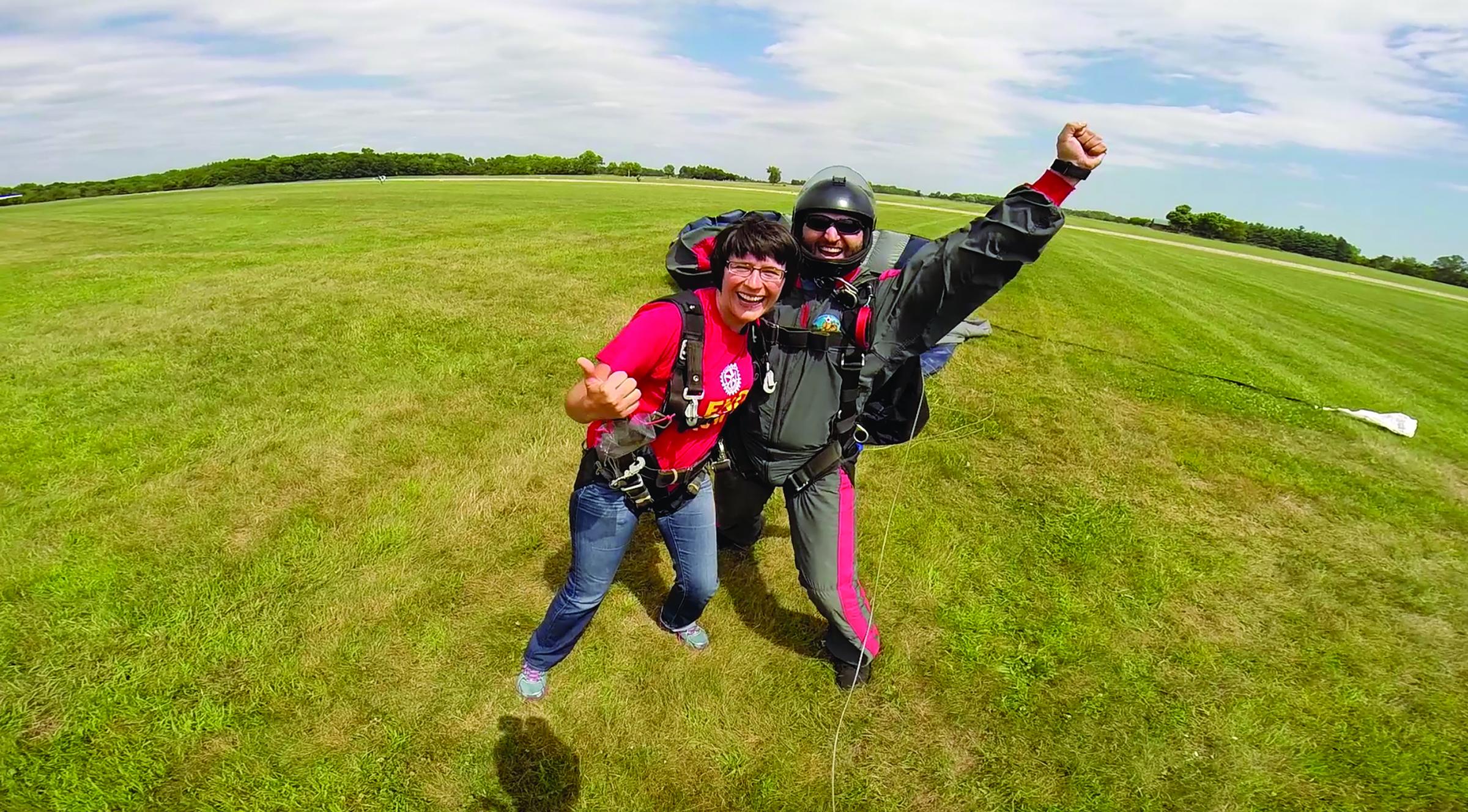 Skydivers raise thousands for polio eradication | Rotary International