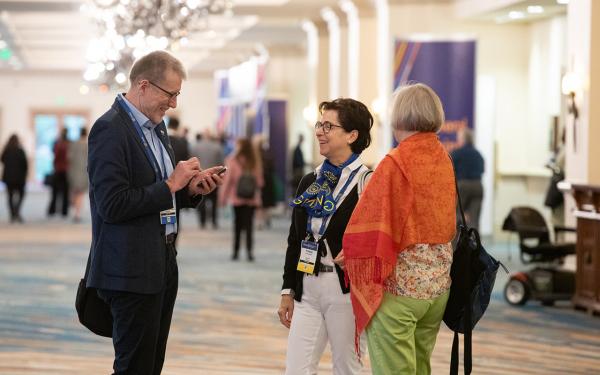 Stephanie Urchick célèbre la magie du Rotary | Rotary International