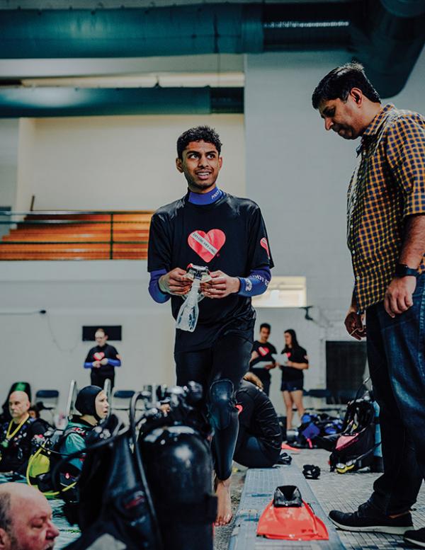 Divers with disabilities find peace in deep water | Rotary International