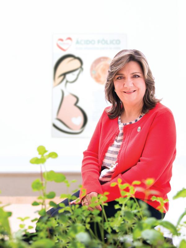 Profile Colombian Rotarian helps children with spina bifida | Rotary ...