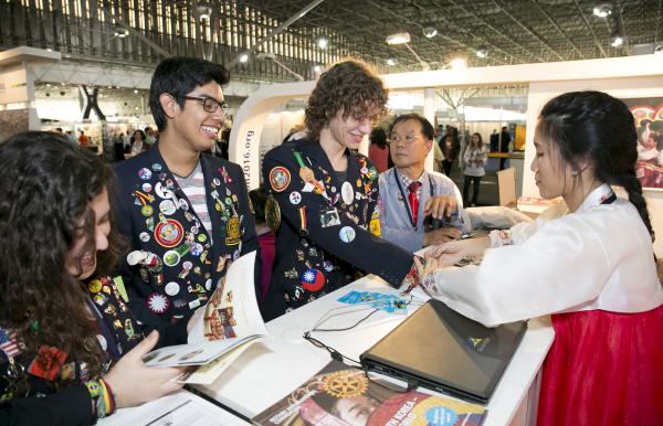 Rotary Youth Leadership Awards | Rotary International