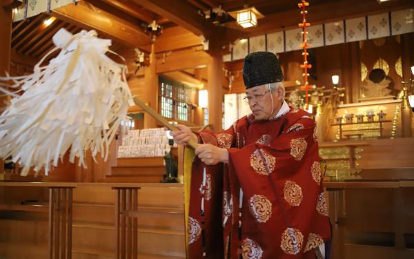 Divine messages: a Shinto priest serves as a spiritual guide | Rotary ...